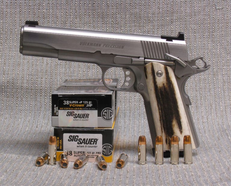 The Sixgunner - American Handgunner